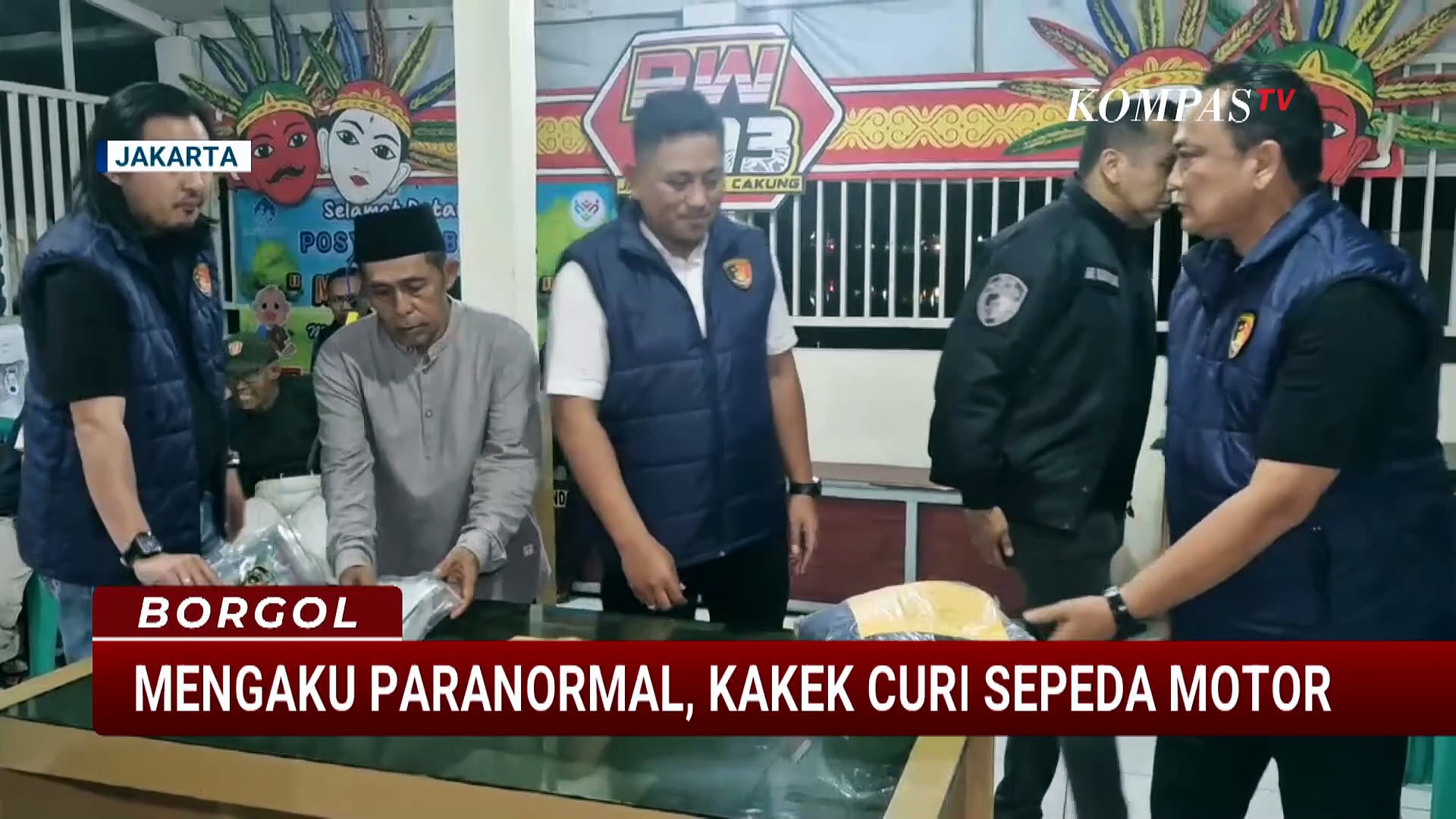 Ngaku paranormal, lansia 60 tahun curi motor dan handphone pemuda di ...