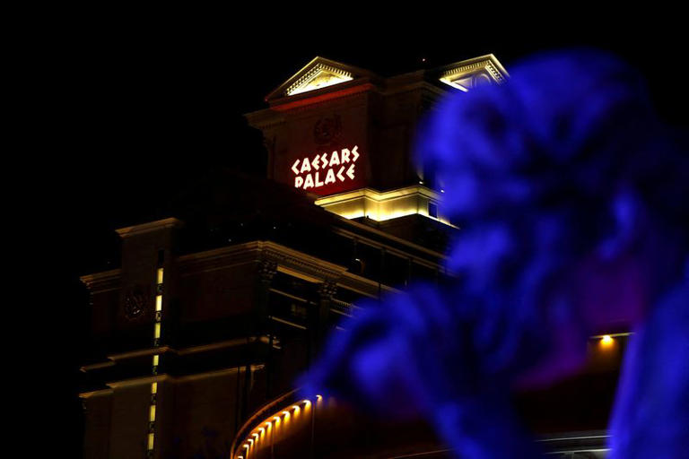 Hospitality baron Fertitta expands leisure push with $18 billion ...