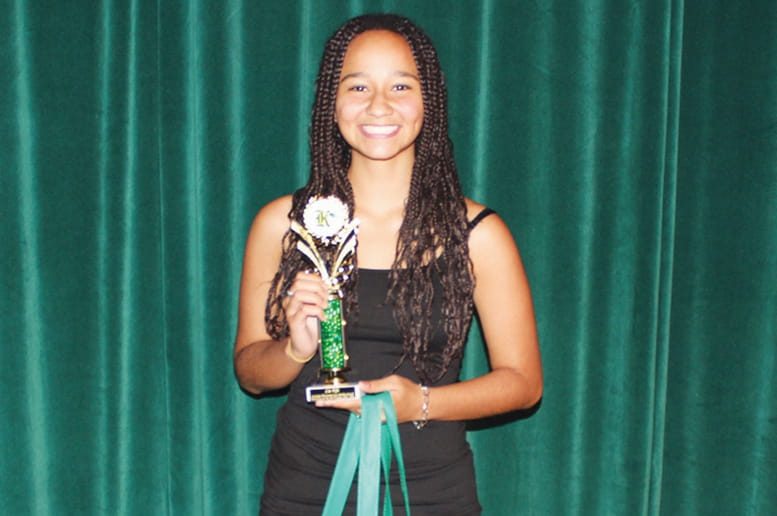 Panter, Panter and Sampedro awards scholarship to Lia Fife