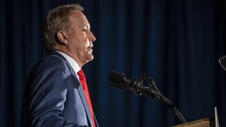 Texas AG sues Netflix, claiming the streaming service collects user ...