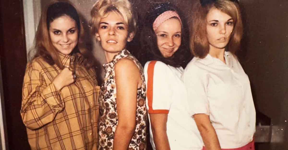 21 shameless photos of '60s and '70s college shenanigans