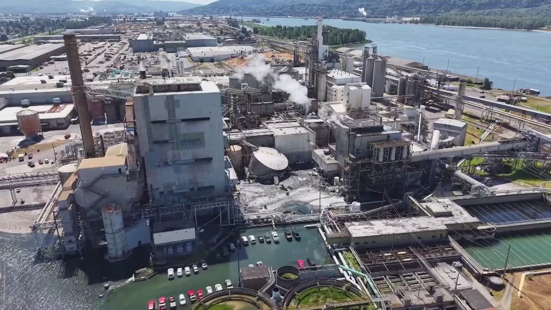 11 presumed dead in Longview chemical tank implosion