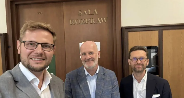 Zwrot w sprawie Michała Wosia. Sąd uchylił zakazy, poręczenie i zajęcie ...