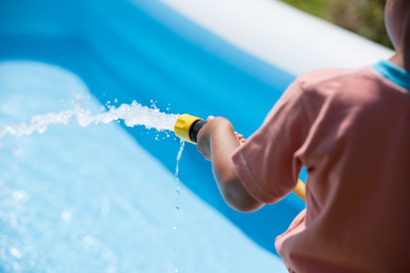 'Genius' 20p trick that stops bugs getting into paddling pools goes viral