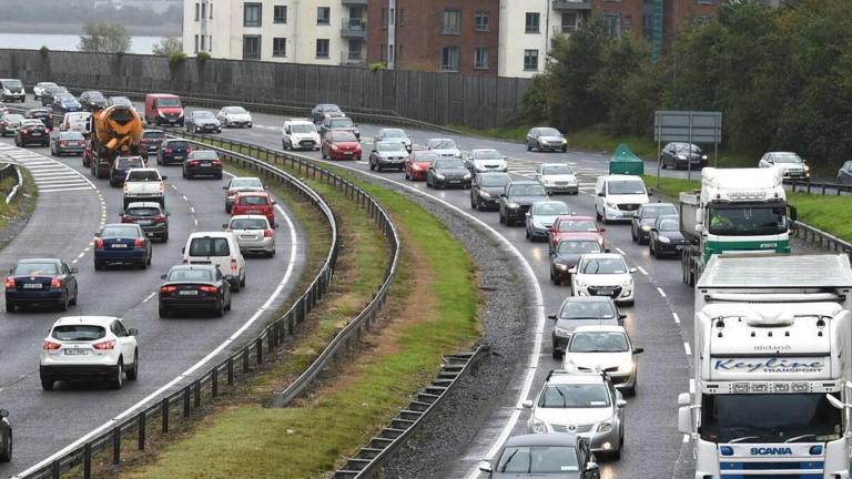 Traffic congestion builds in Bishopstown as 6,000 children attend Cork ...
