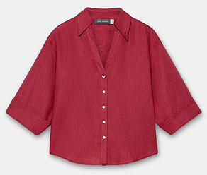 The 7 items fashionable women over 50 stop buying altogether, according ...