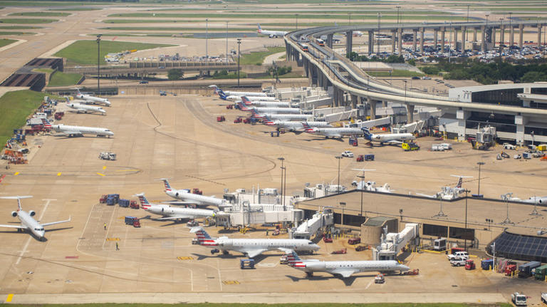 This major US airport's $12B expansion will add a new terminal in 2027