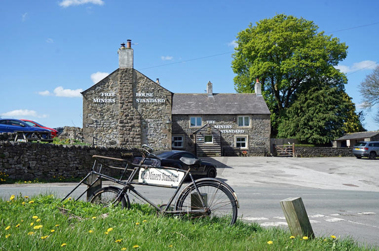 These 24 scenic pubs in stunning settings across Derbyshire and the ...