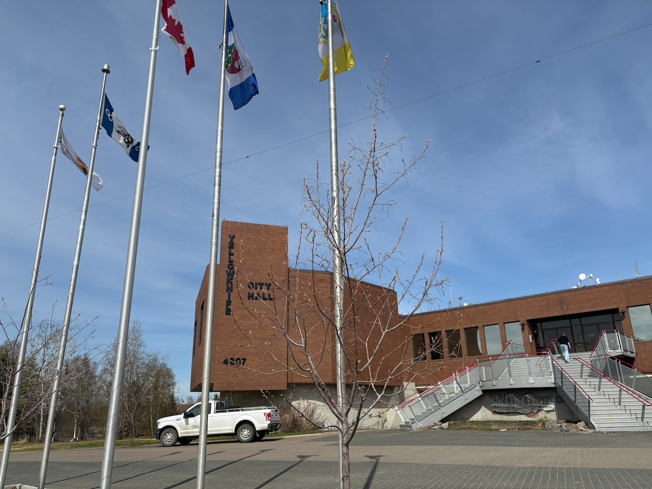 City of Yellowknife to 'encourage' encampment residents to move to ...