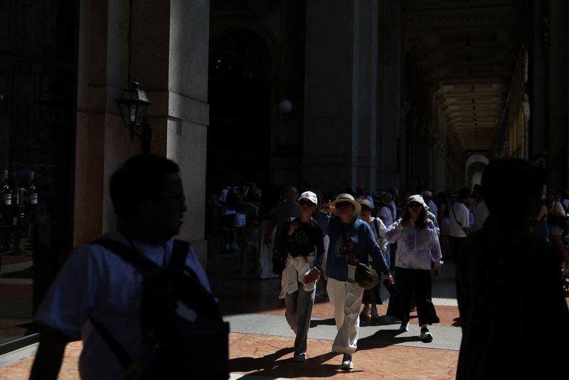 Italy heatwave triggers blackouts across Turin, exposing grid strains