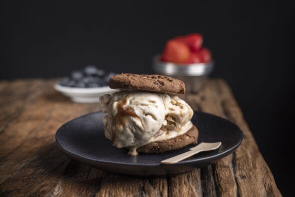 Nigella Lawson's easy cheesecake ice cream is 'incredible' and the ...