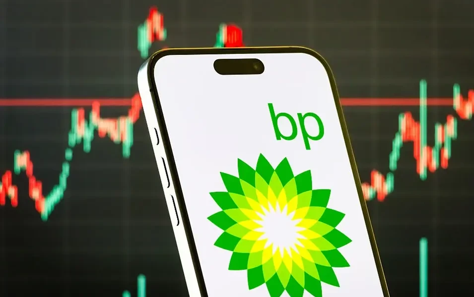 Ousted BP chair rejects conduct claims, mulls legal fight