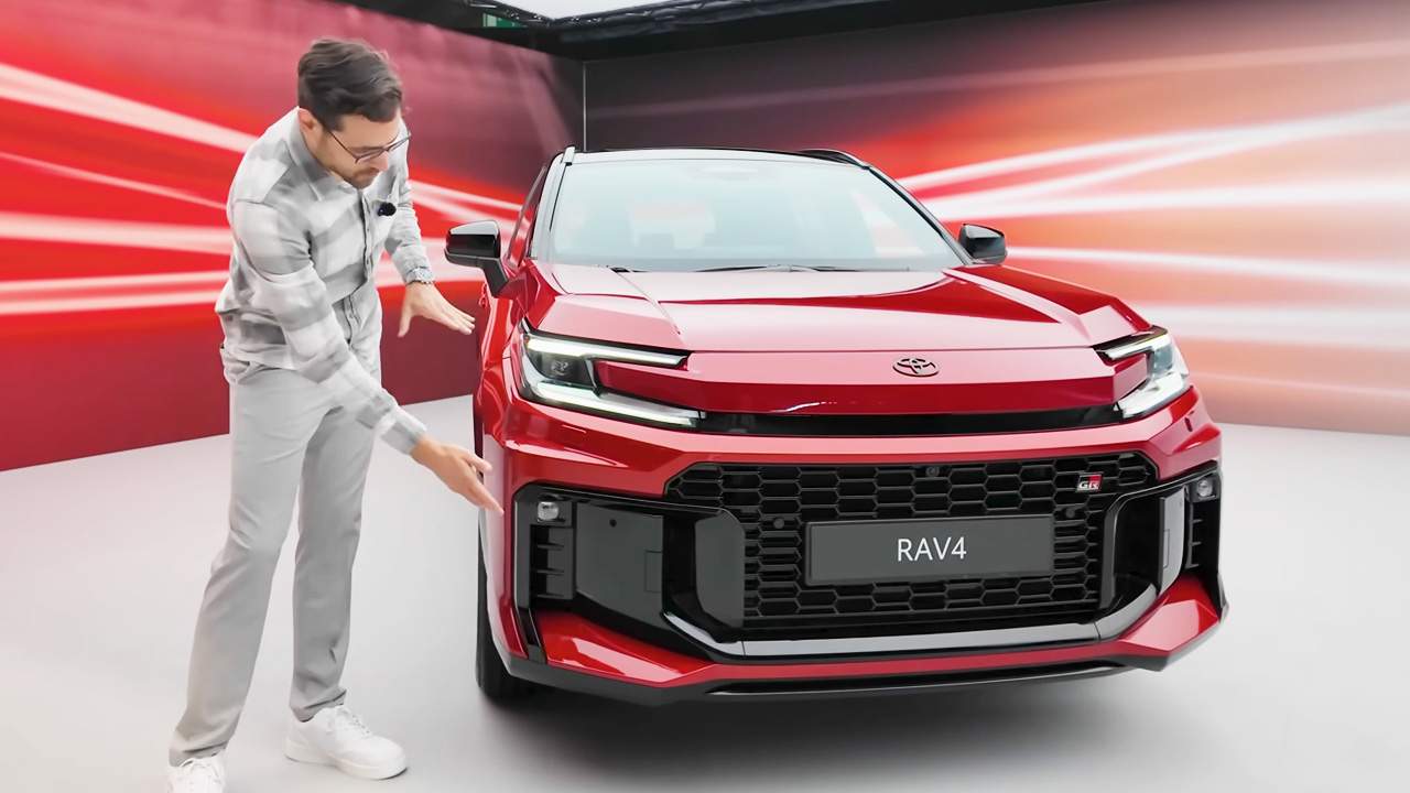 El nuevo Toyota RAV4 GR Sport llega con 304 CV