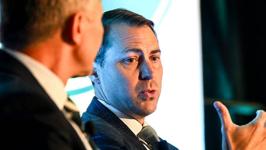 Major clause in MSU's Batt's deal triggered by Guskiewicz departure