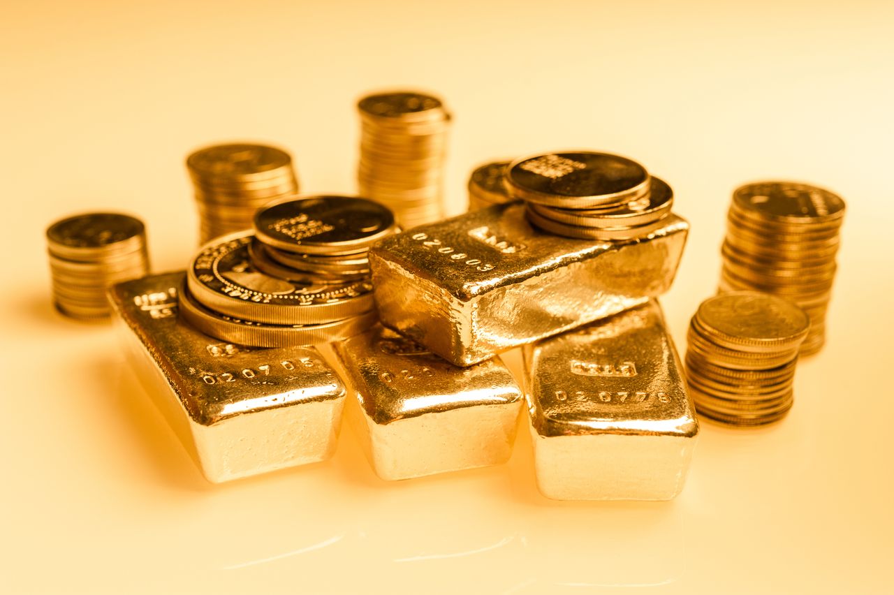 Is now a good time to invest in gold?