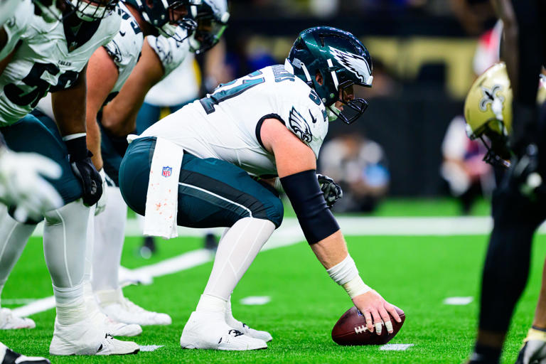 How Sean Mannion is reshaping the Eagles run-blocking identity