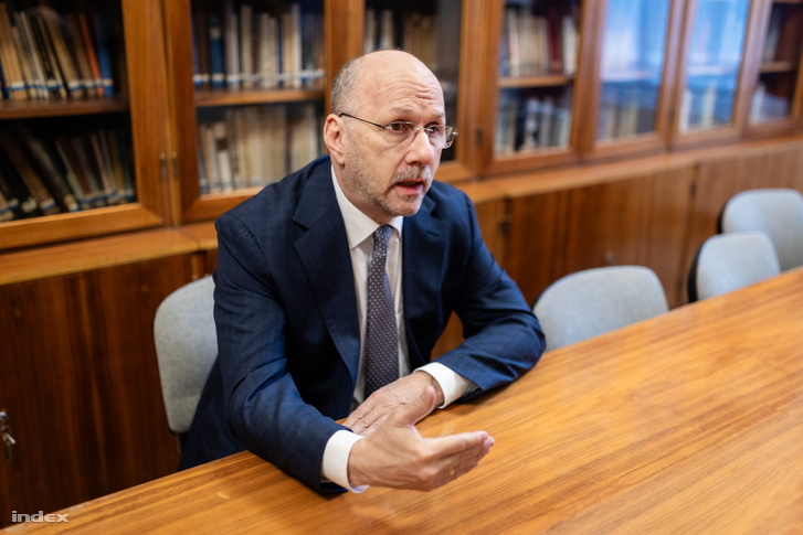 Magyar Péter hadat üzent Polt Péternek és az Alkotmánybíróságnak, de ...