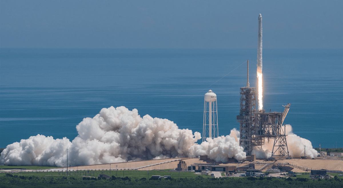 FAA launches investigation into SpaceX Starship booster failure after ...