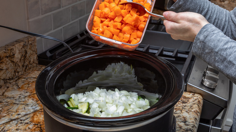 Not Crock-Pot or Cuisinart: This is the top-rated slow cooker on the ...