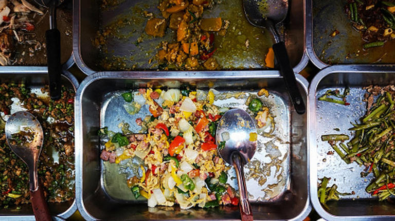 Why the hot food bar at Stop & Shop might be worth skipping, according ...