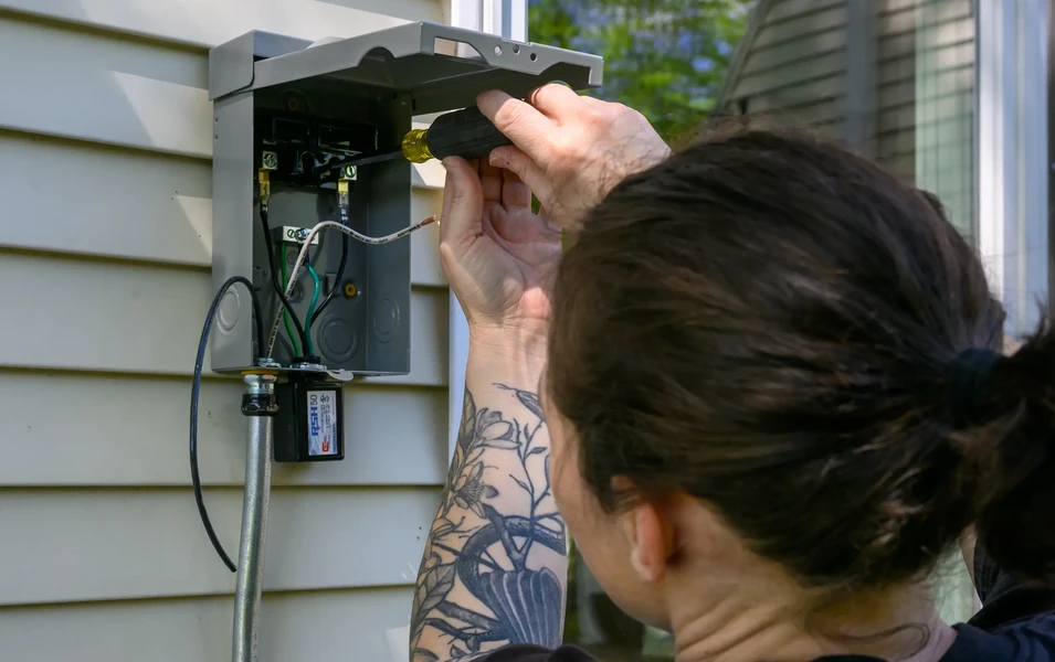 Home electrical safety tips every old house needs