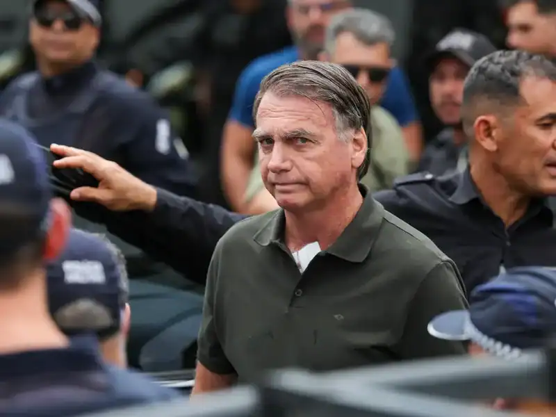 Nunes Marques dá 20 dias para PGR analisar pedido de Bolsonaro sobre ...