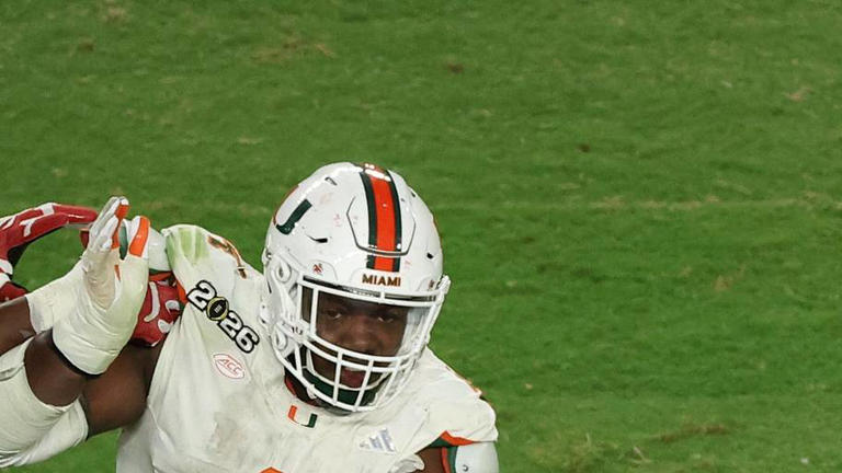 Miami Hurricanes DC thinks Buccaneers' Rueben Bain Jr. has unlimited ...