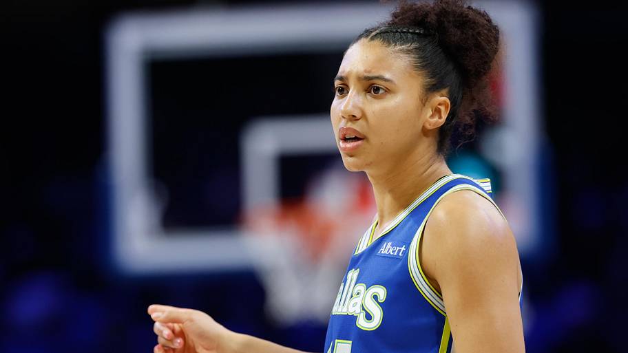 WNBA Rookie of the Year rankings: Azzi Fudd is moving up the board