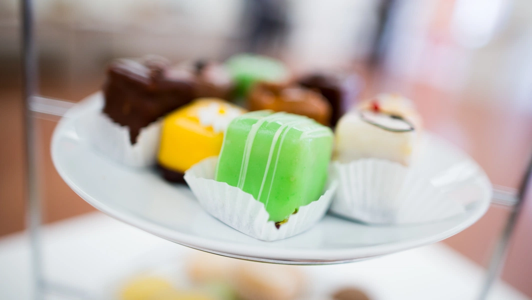 Taste of Home unveils seasonal cake lineup with mini dessert focus
