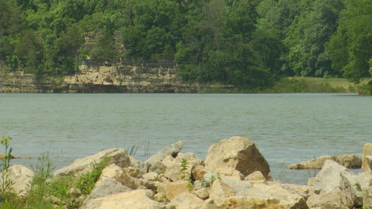 82-year-old man drowns in Lake of the Ozarks
