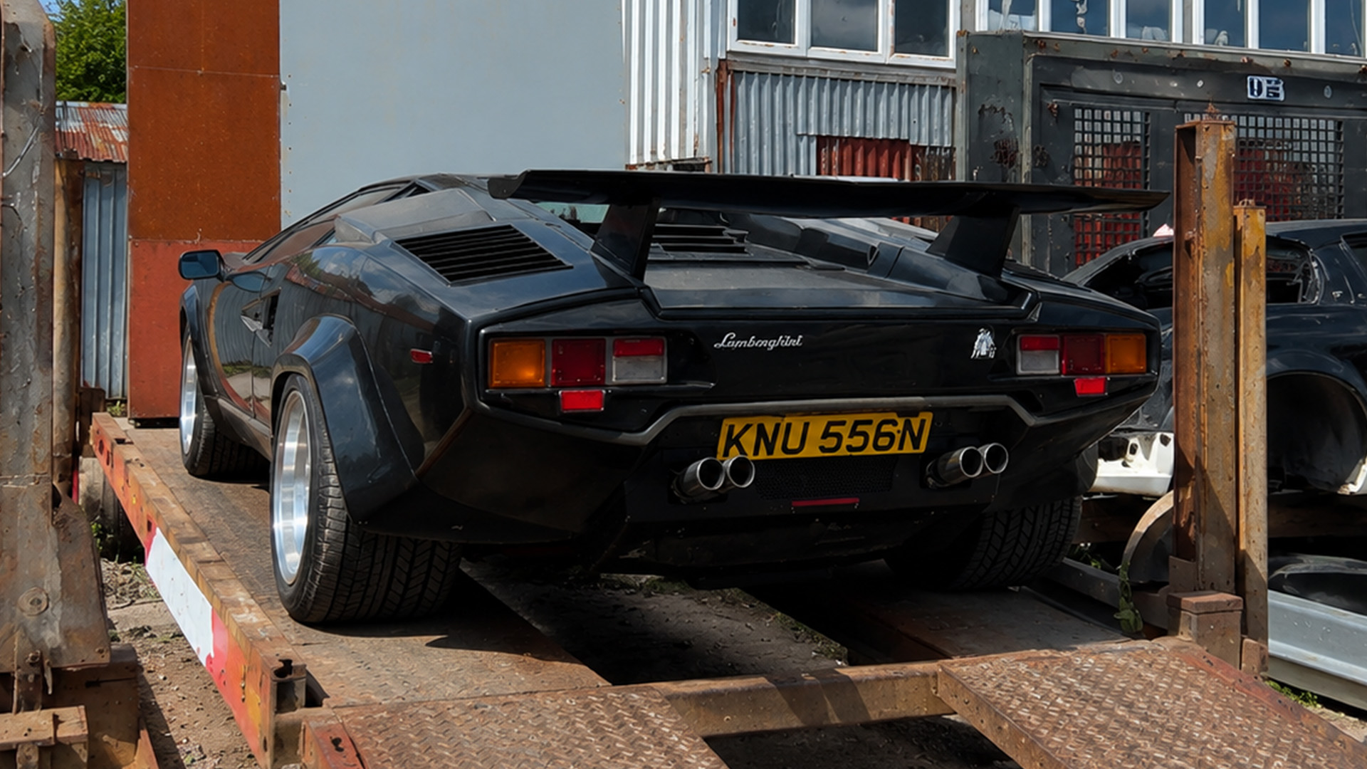 How good is this Lamborghini Countach replica?