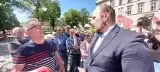 Władze lokalne Prawa i Sprawiedliwość poparły referendum w sprawie ...