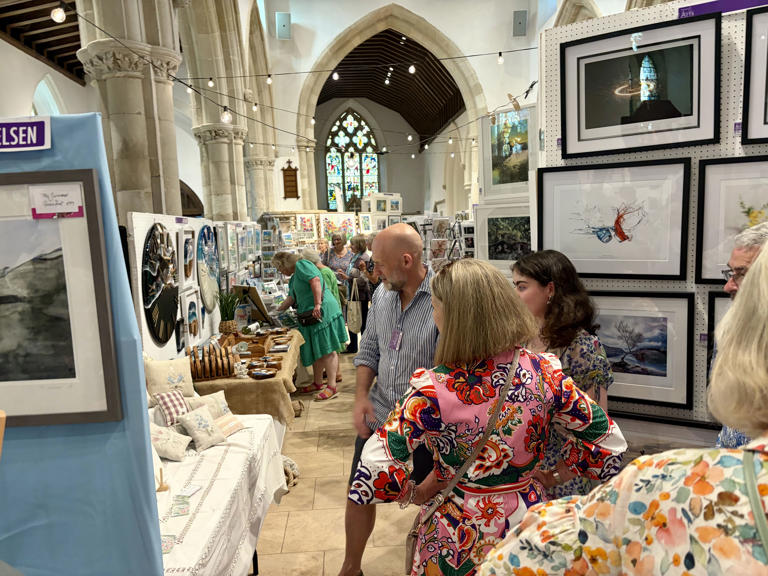 More than 2,000 visitors enjoy successful Wendover Arts Festival weekend