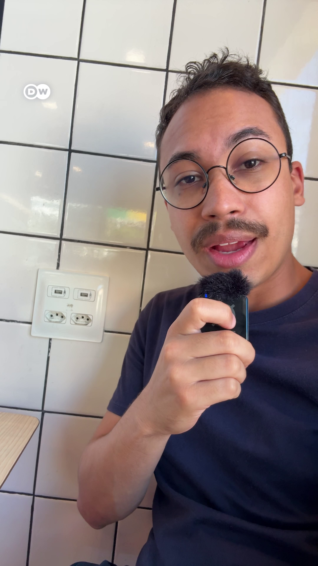 Juice jacking: os riscos dos USBs públicos