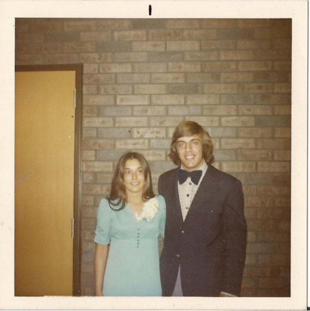 Congrats new graduates, here's what graduating looked like in the 1970s
