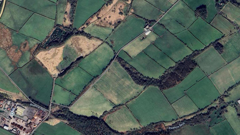 Solar farm as big as 30 football pitches approved