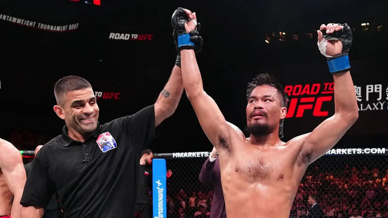India’s Chungreng Koren submits Japan’s Ryuho Miyaguchi to advance in ...