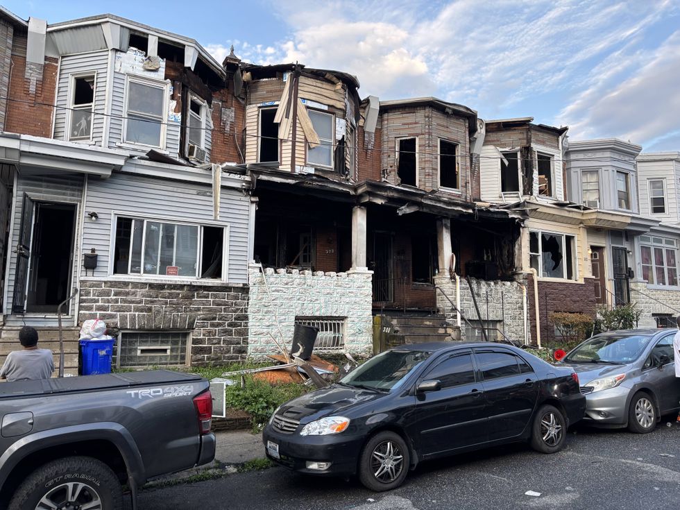 Early-morning fire rips through 4 homes in Olney