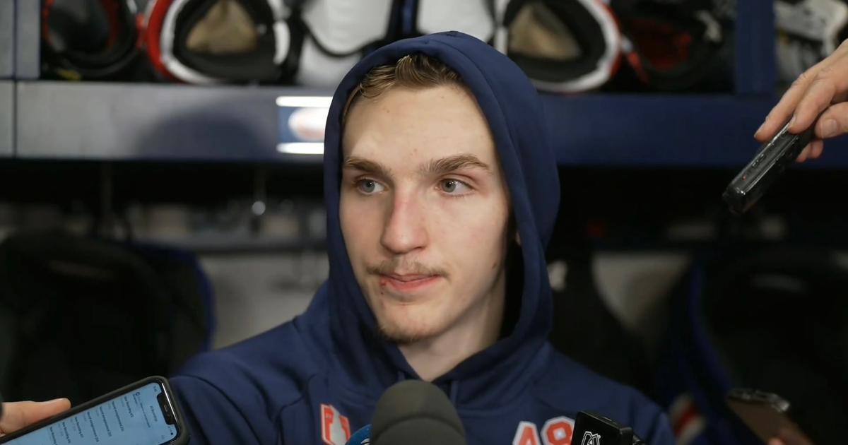 Lane Hutson répond aux partisans présents au match d’hier