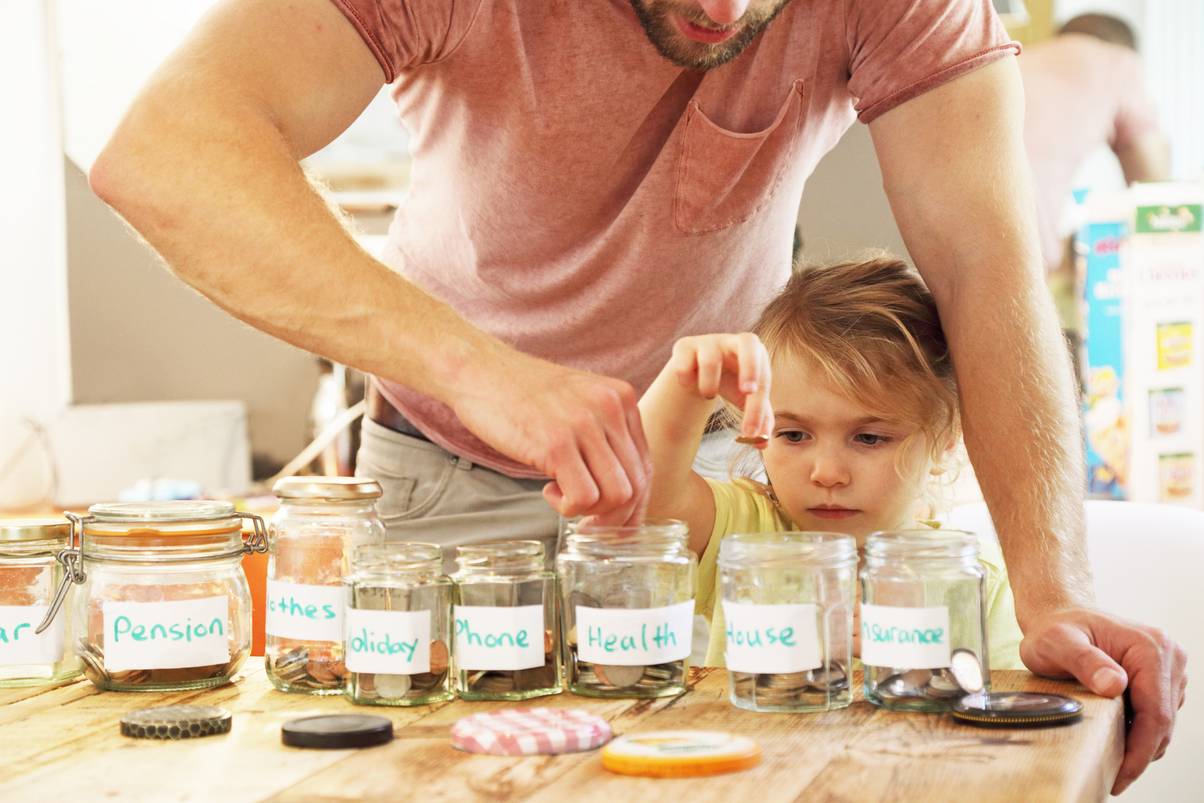 Couples are using simple money transfer hack to pay less tax