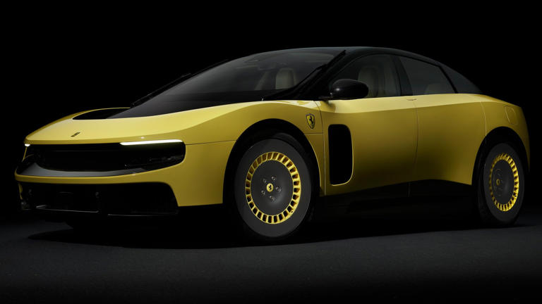 Ferrari Luce: nonostante le critiche, esaurito in poche ore l'evento ...