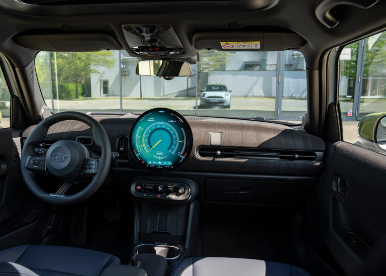 Mini revives One model while introducing new Paul Smith edition