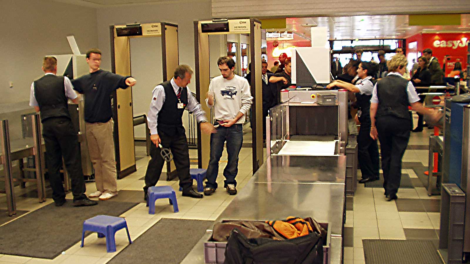 Woman says she returned from Uganda as Ebola measures were announced ...