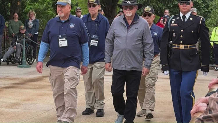 'I don't have words to describe how honored I was' | Vietnam War ...
