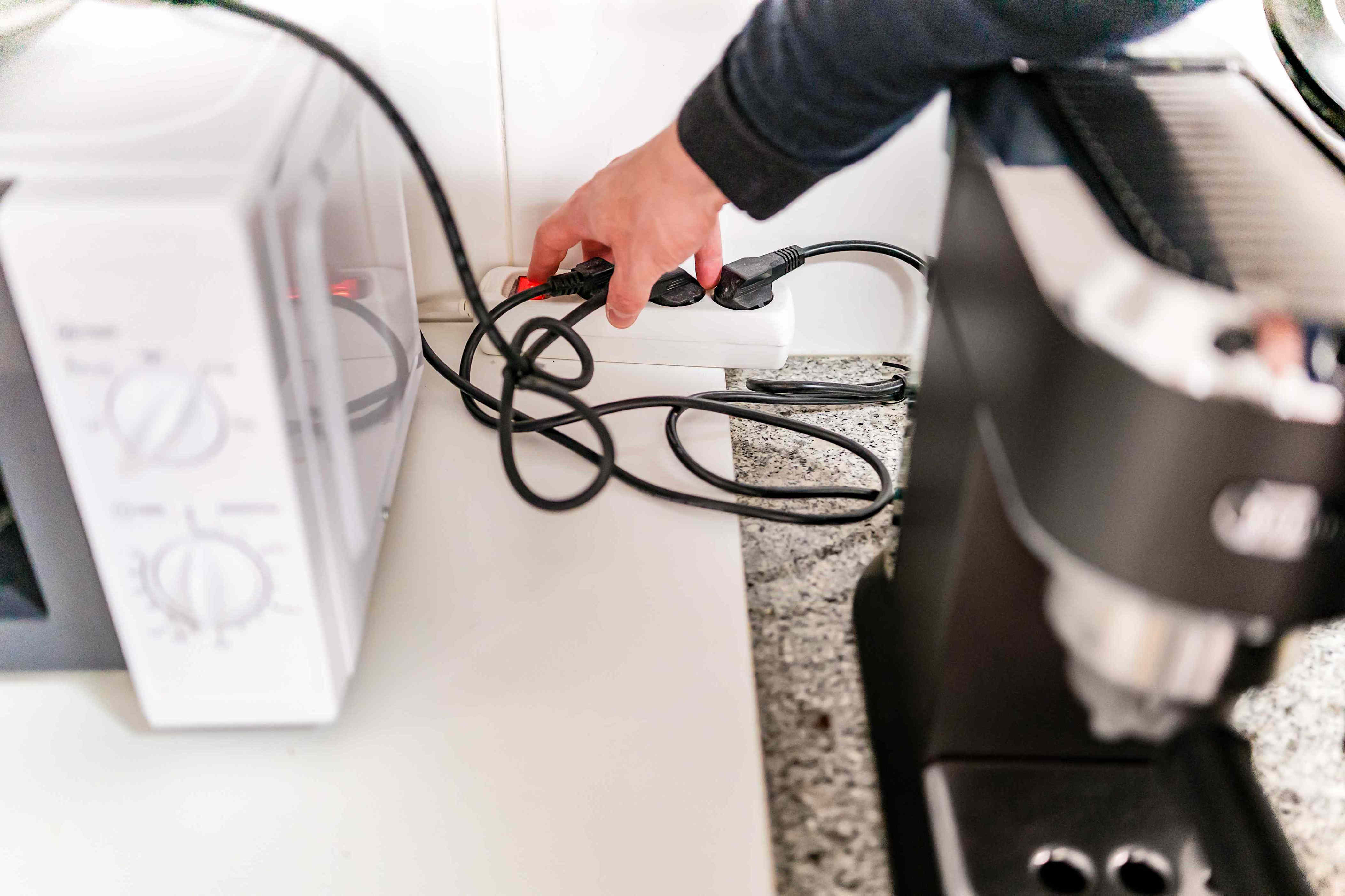 6 kitchen appliances you should never plug into a power strip