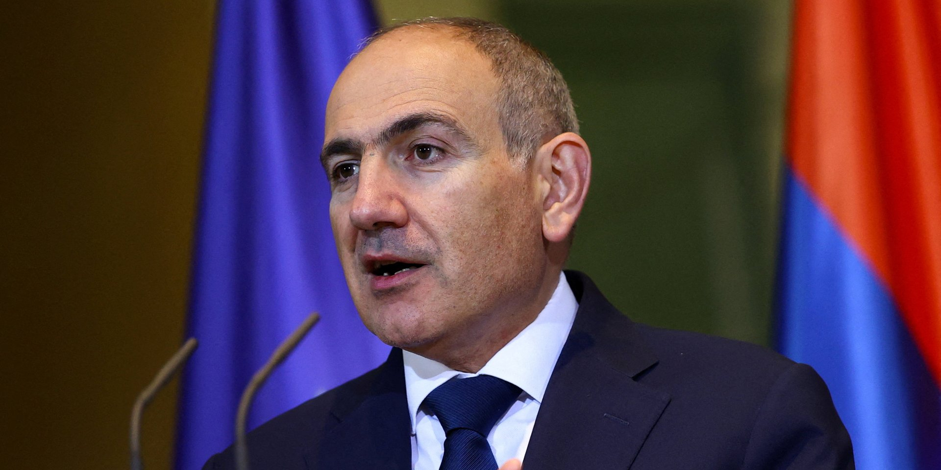 Armenia plans gas pipeline as Pashinyan signals eventual EU-Moscow choice