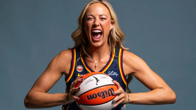 Indiana Fever veterans are already embracing rookie in viral Sophie ...
