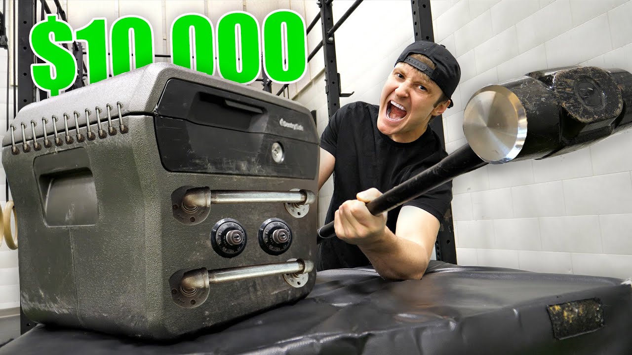 Breaking into $10,000 of lost airport luggage! (Buying $10,000 lost ...