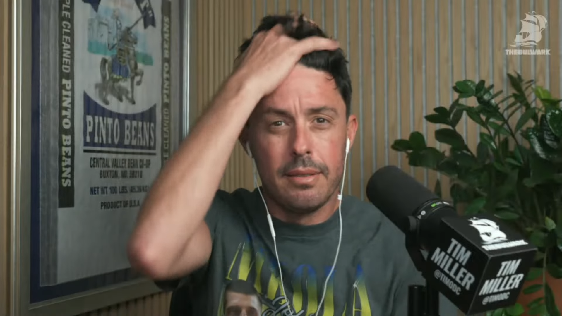 Tim Miller reacts to mean Reddit posts