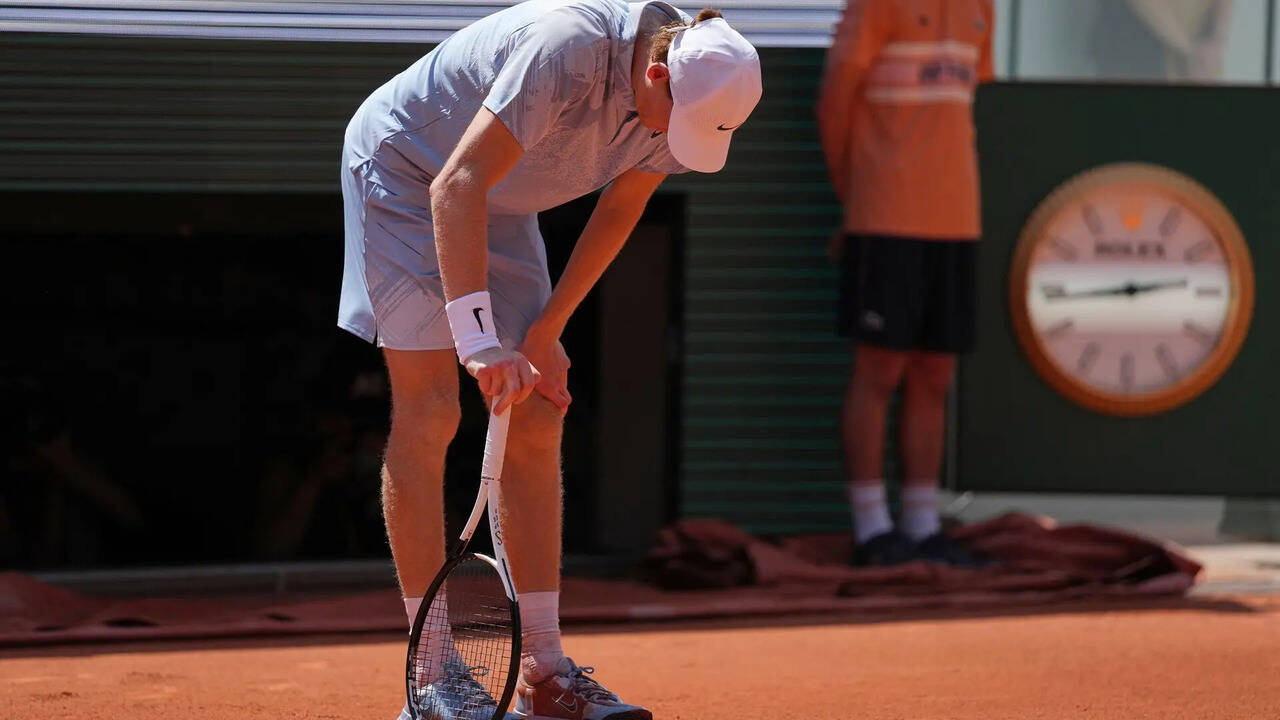 Jannik Sinner exits French Open in second round upset